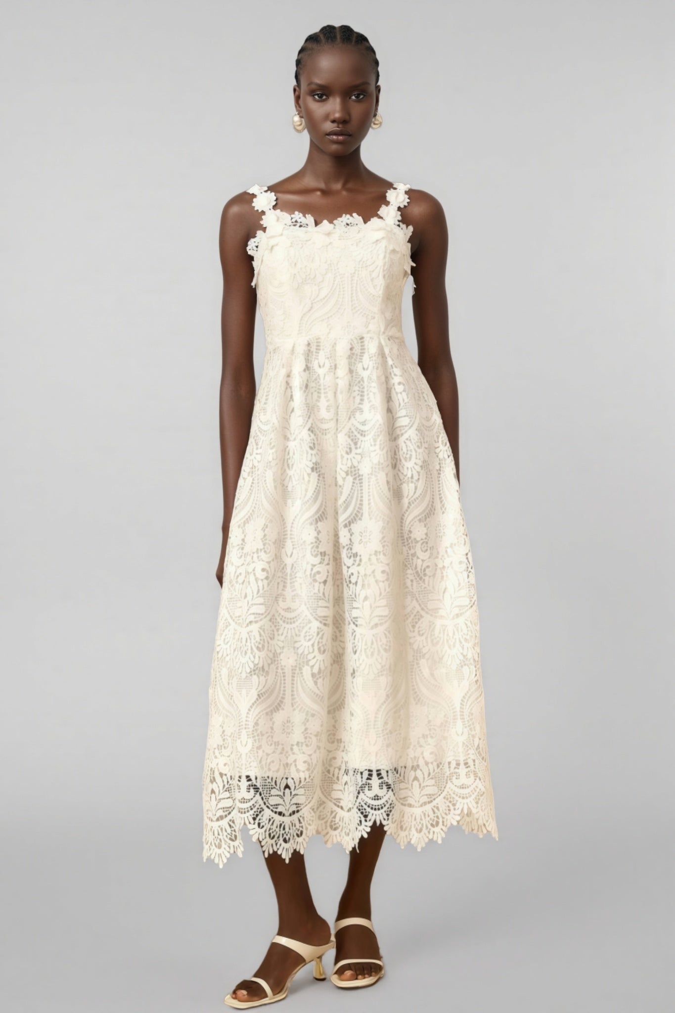 Harlin White Floral Lace Maxi Dress – Ooins